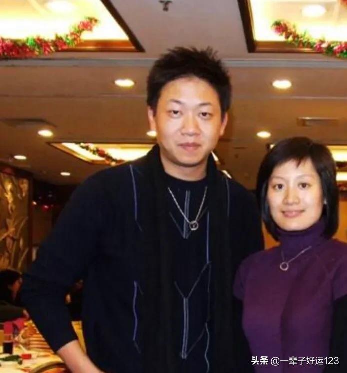 Lin Hai, who is over 50 years old, and his two wives are in the same ...