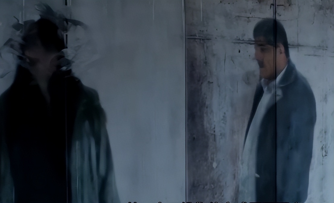 How terrible is the two-way foil in the three-body?If alien ...