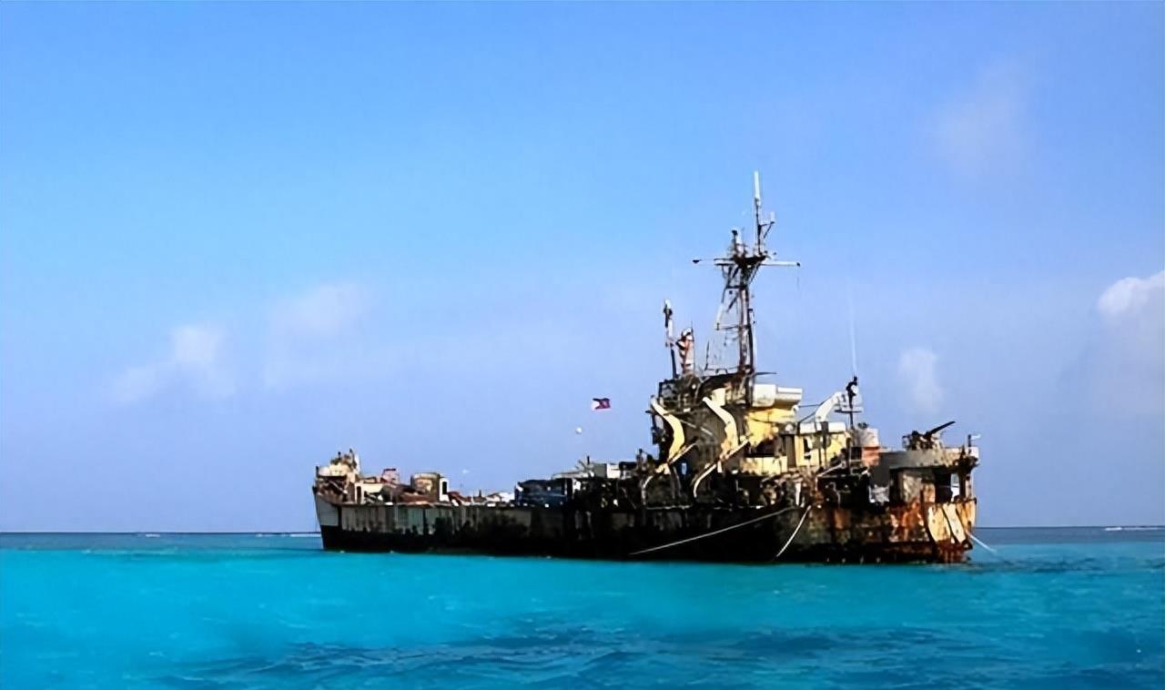 Sure enough, the Philippines invaded the Second Thomas Shoal again, and ...