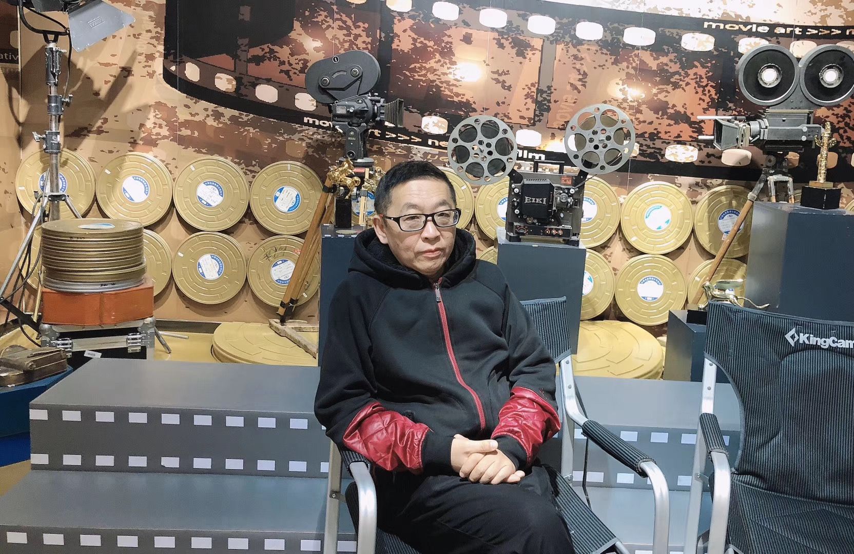 The famous director Che Jingxing passed away at the age of 51. He was ...