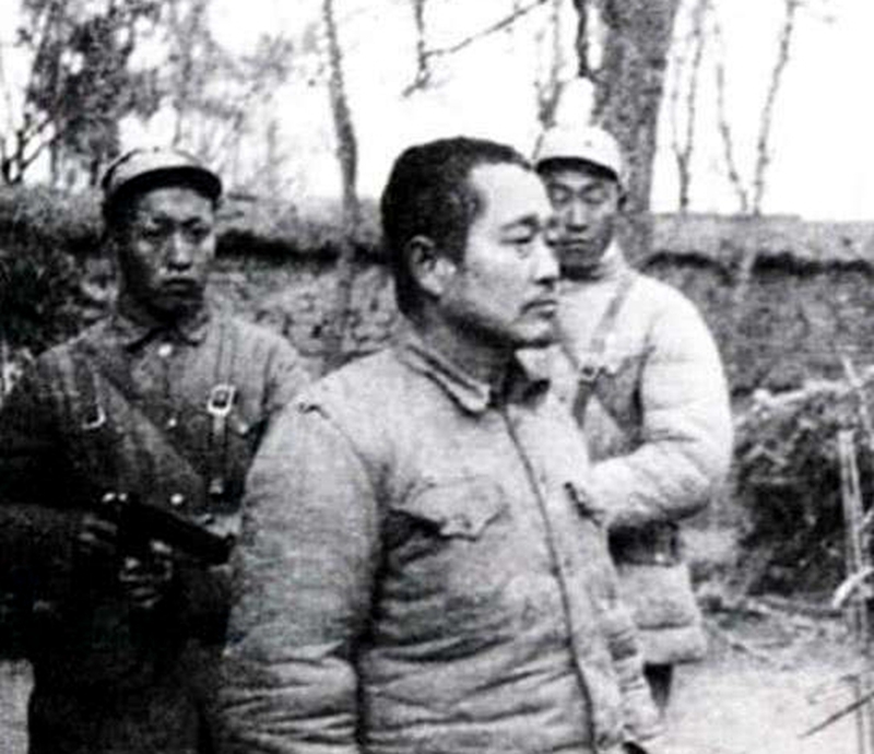 Du Yuming was reformed after being captured. During the reform, he ...