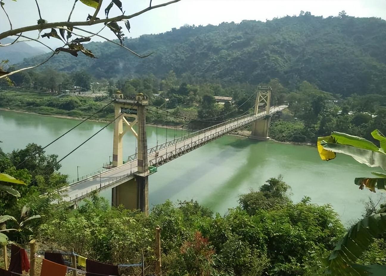 The war is raging and the Jedi counterattack! - iMedia