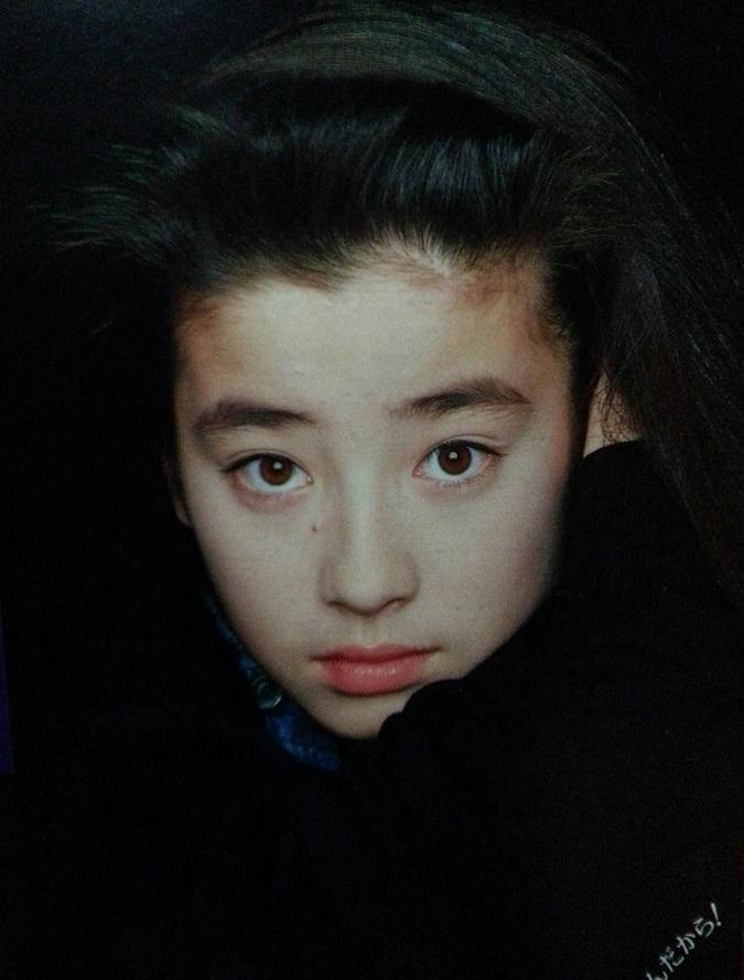 Twenty years ago, the appearance of Miyazawa Rie, even the tear mole ...