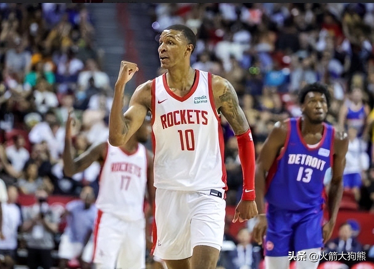 90 million sir! Dillon wore the Rockets training uniform for the first ...