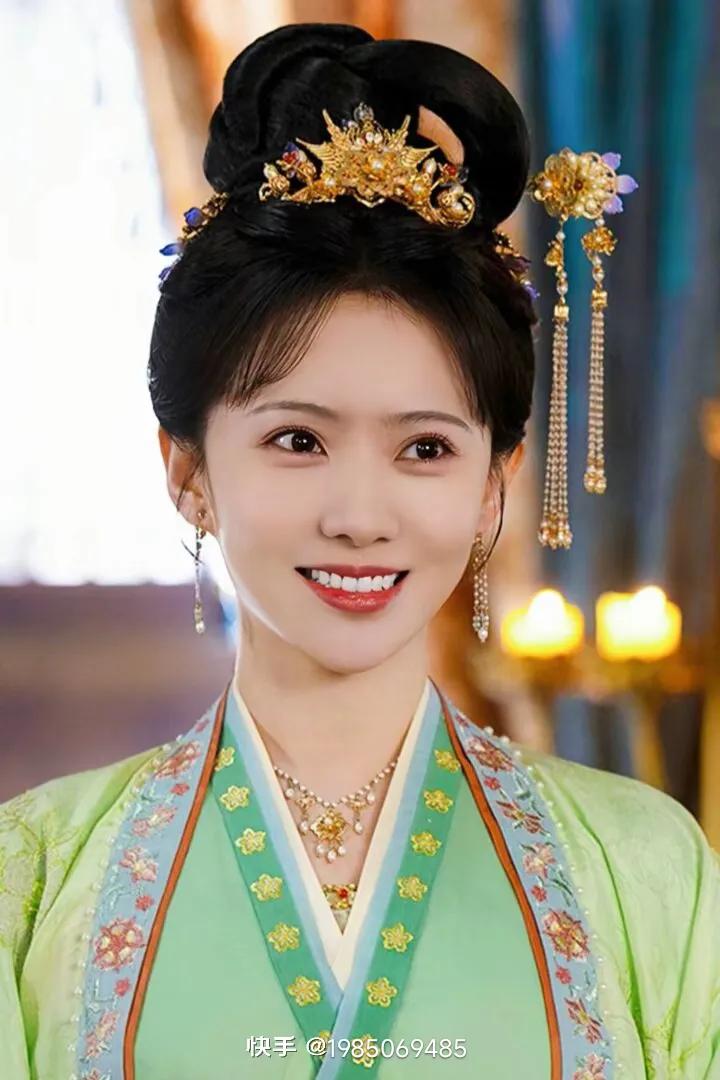 Girls help girls, Bai Jingting and Tian Xiwei's new drama "Qing Qing Daily" bid farewell to love ...