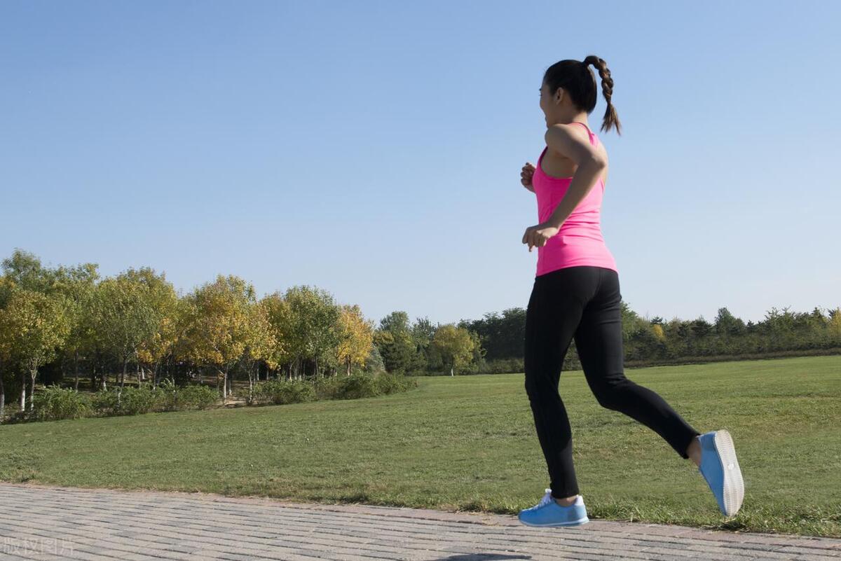 Correct posture is very important for runners - iMedia