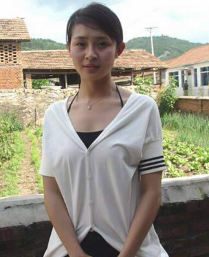 Yu Mingjia: Married a 7-year-old ordinary employee on a blind date, and was spoiled as a ...