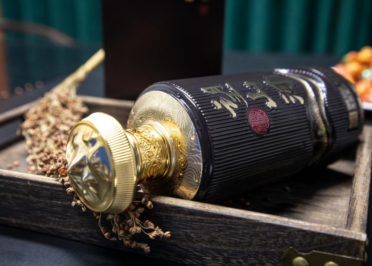 Both are Yanghe wines, which one is more authentic, Sky Blue or Dream ...