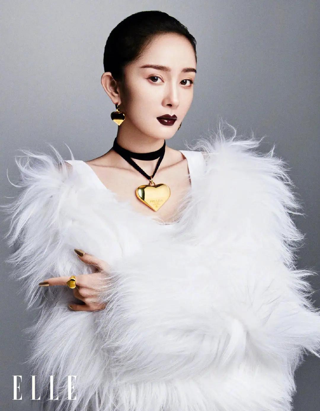 Can all the girls take a good look at it? It's really refreshing! - iNEWS