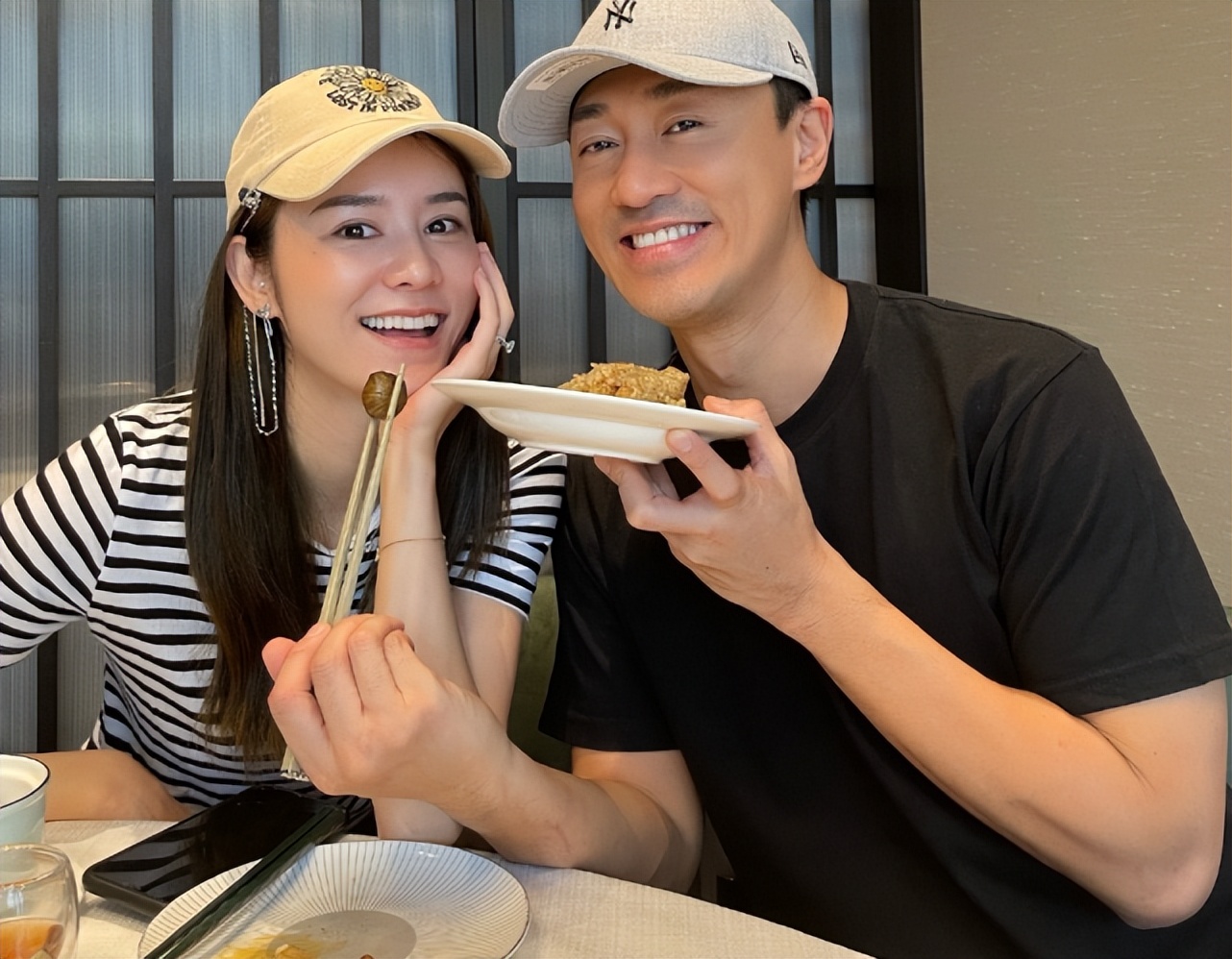 Lin Feng celebrates his daughter's birthday generously, and invites all ...