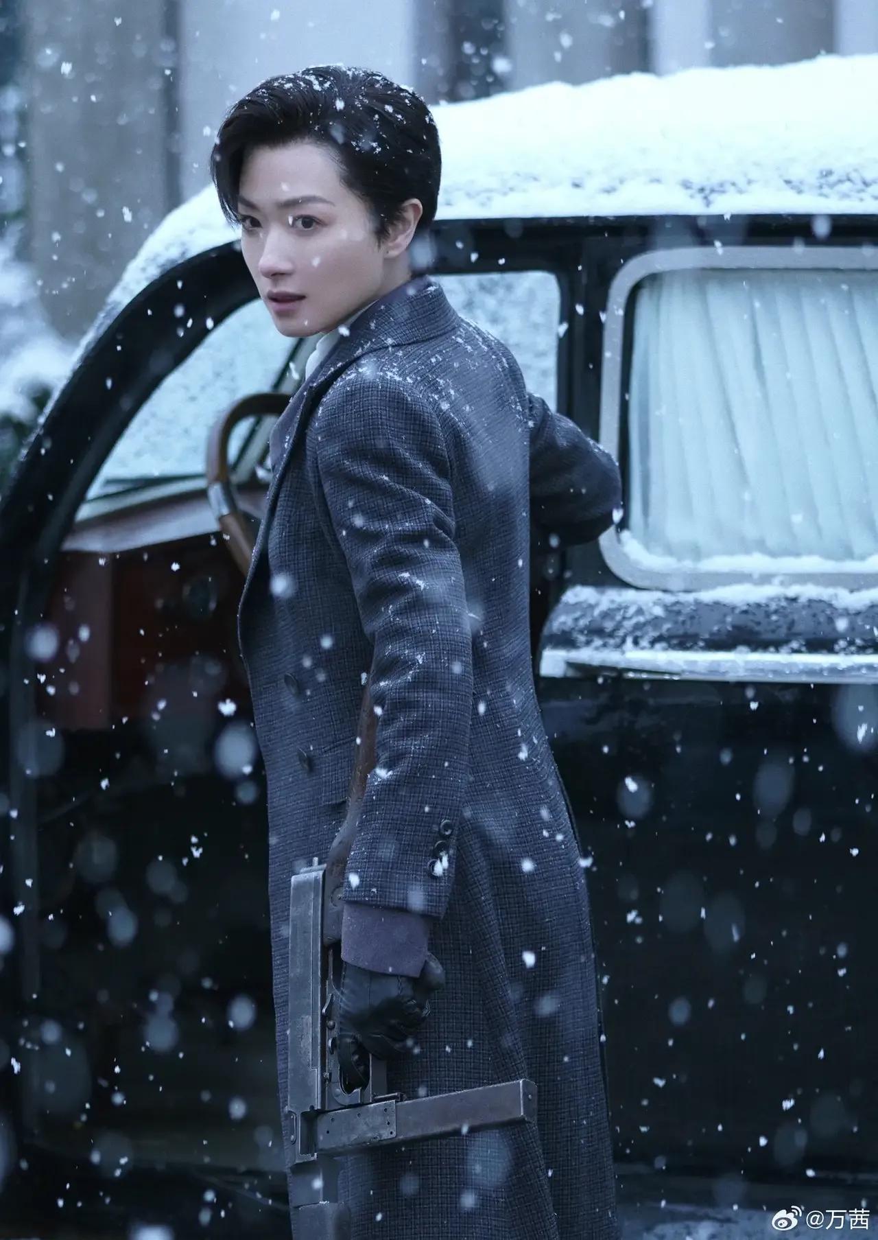 Wan Qian's stalker shape is a bit too handsome! To surpass Huang ...