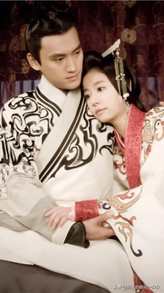 The founding emperor of the Eastern Han Dynasty, Emperor Guangwu of Han Dynasty Liu Xiu, and his ...