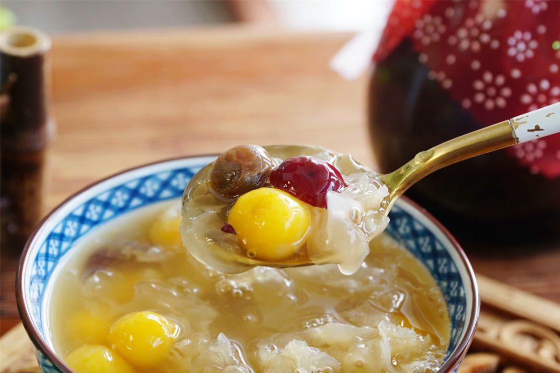 "Into the tangerine peel soup, out of the white fungus soup", what does ...