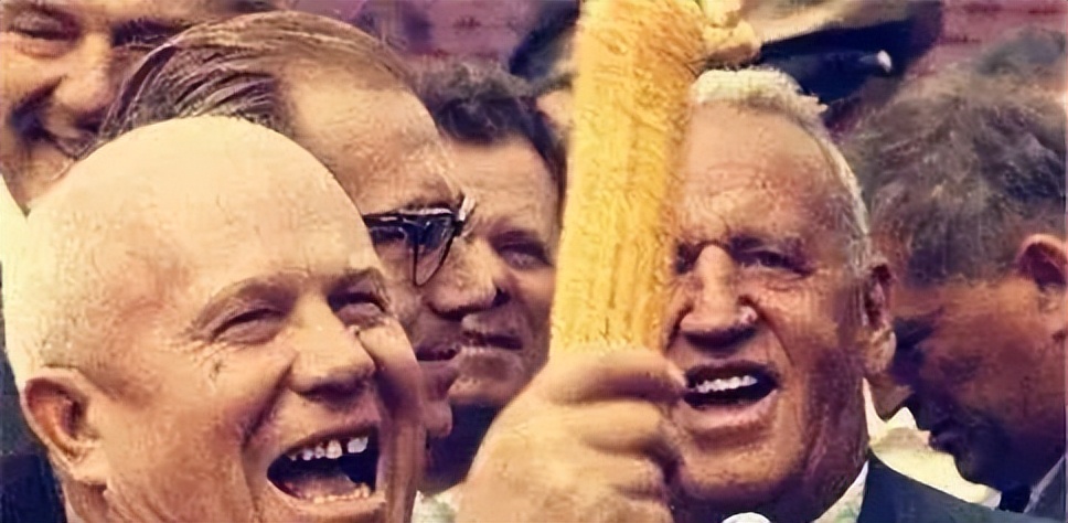 When will the chicken feathers after the disintegration of the Soviet ...