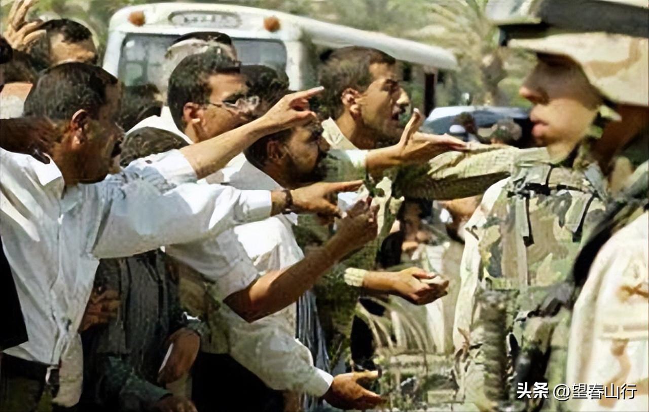 The American soldier who captured Saddam alive and pressed him to the ...