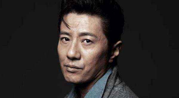 Original Zheng Jun gave up his wife of 18 years and finally married his ...