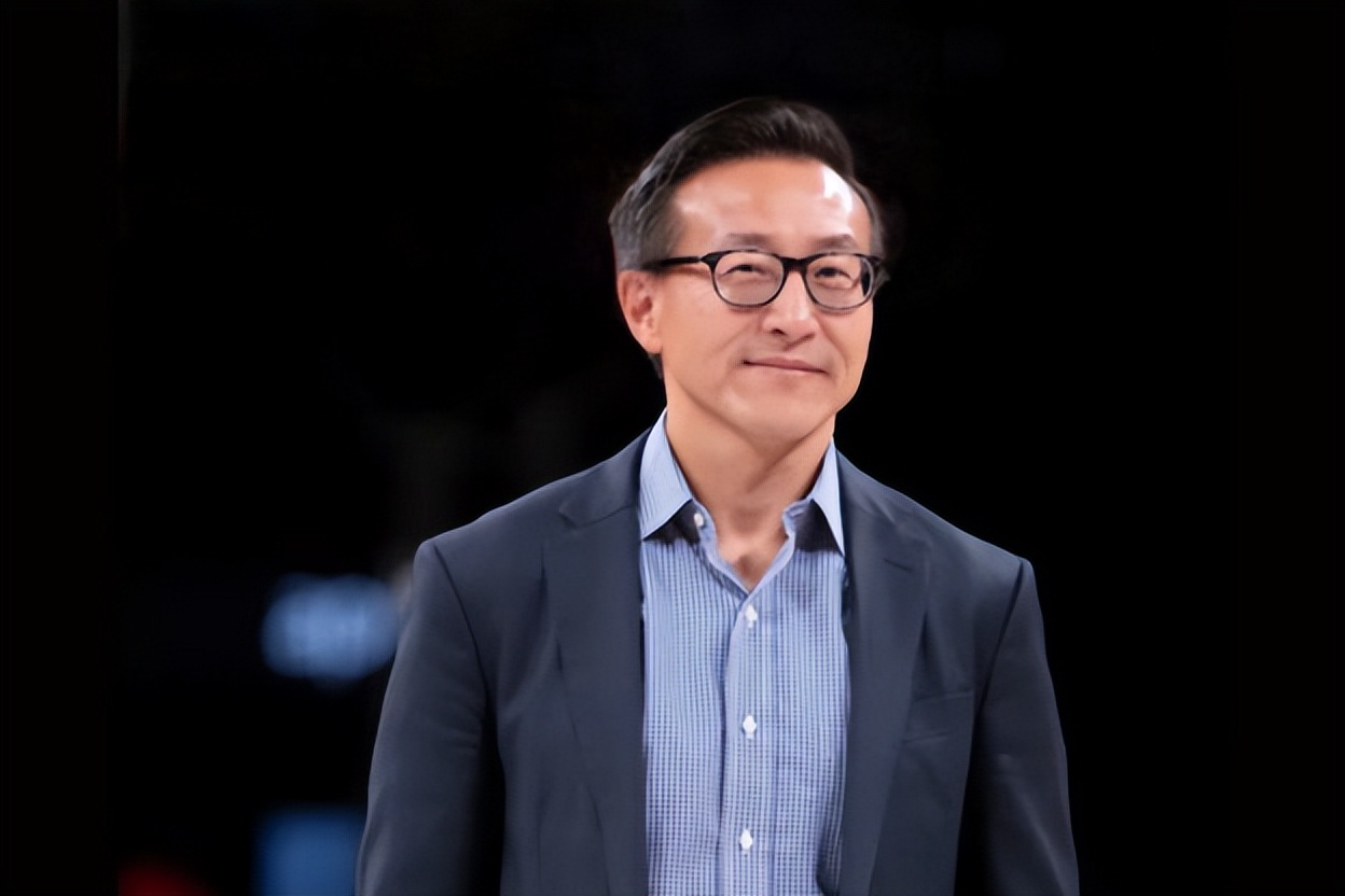 The most important man behind Jack Ma, the new head of Alibaba Group ...