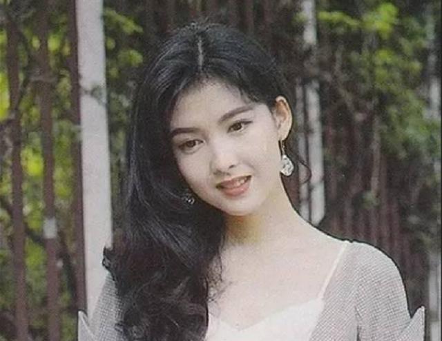 In 1991, a 21-year-old female prisoner, Xiuli, was executed by shooting ...