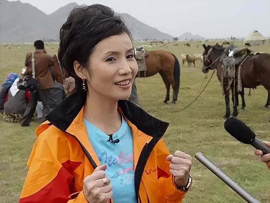 Host Xu Li: Taking her son to remarry is loving and happy, and her son ...