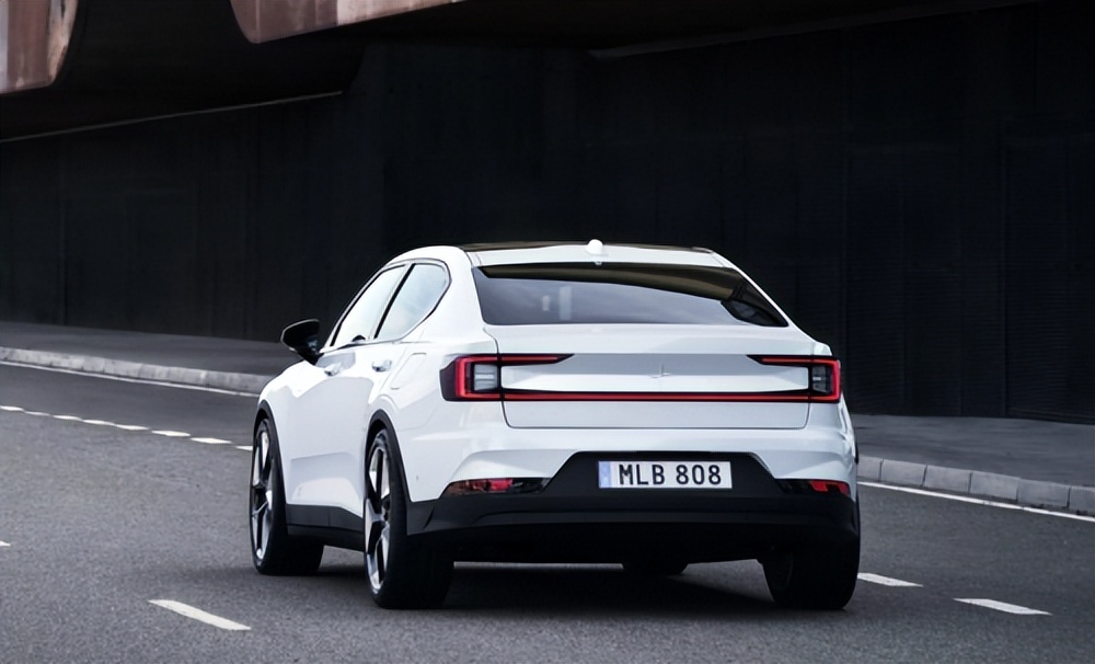 Leading the aesthetics, Polestar 2 strikes in a low-key manner - iNEWS