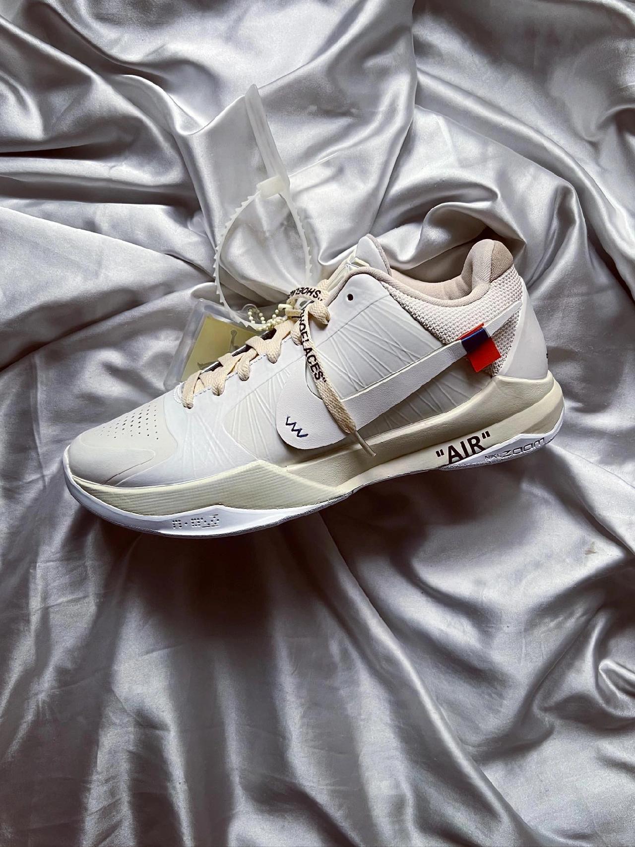 Kobe 5 x Off-White shoes... really handsome and crying! - iNEWS
