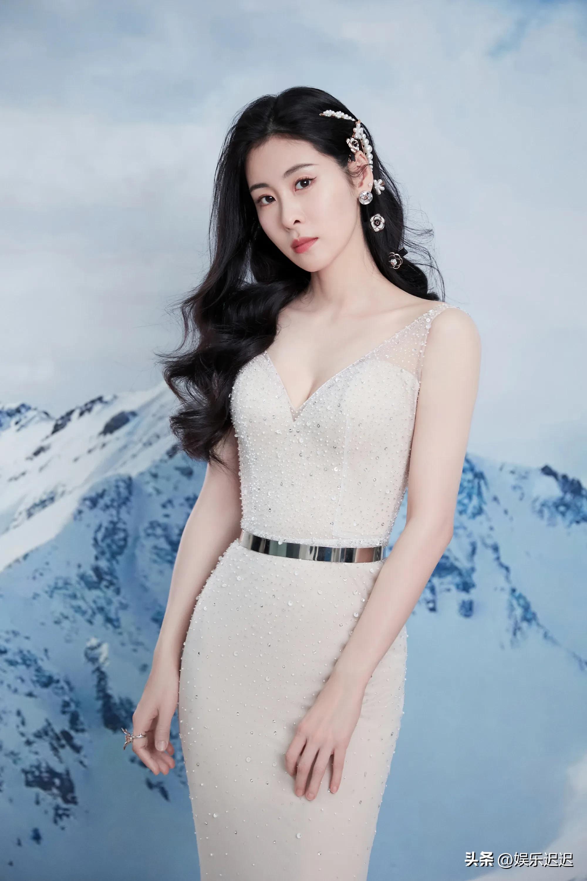 Zhang Bichen snow elf modeling - iMedia