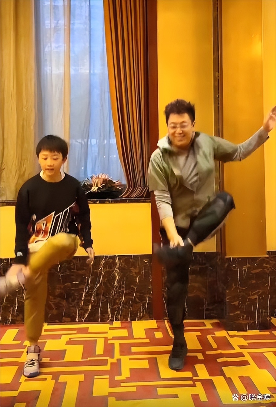 Wang Weinian: While my grandson has caught up to me in size, he still ...