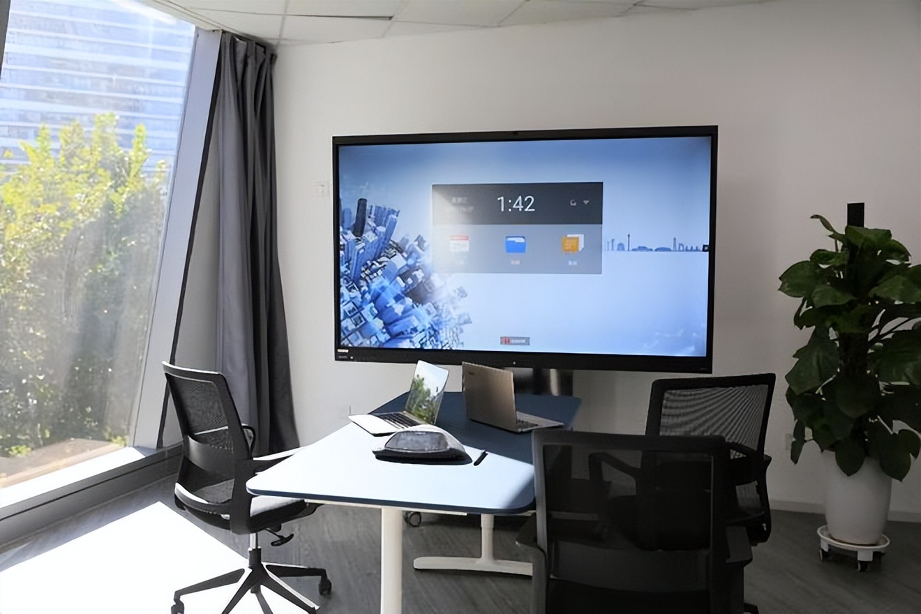 Hybrid office era: efficient meetings, Lenovo thinkplus conference ...