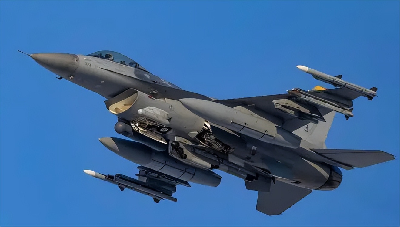 Russian Foreign Minister: Ukraine's F-16 has been modified to carry ...