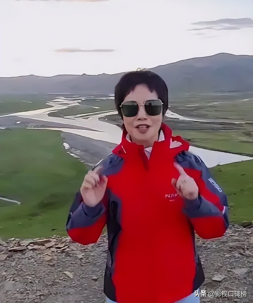 Was rehired by CCTV over the age of 61!The host Xu Li has created many ...