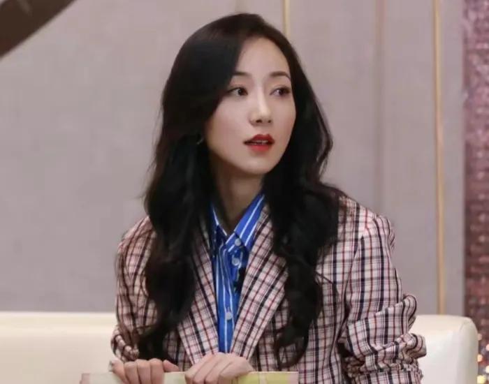 Han Xue: It doesn't matter if she looks pretty in the show, she debuted ...