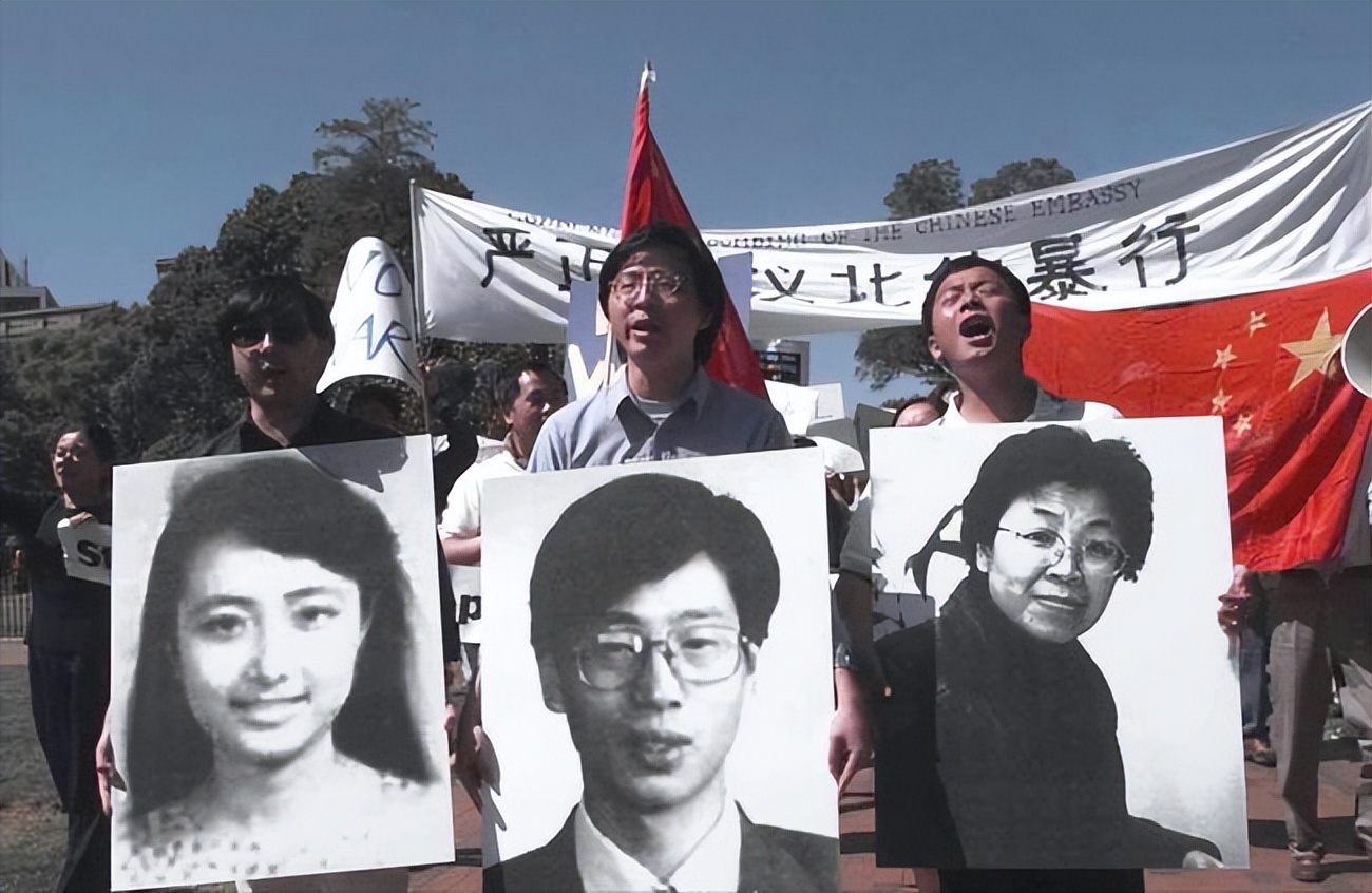 After the bombing of the Chinese embassy in 1999, Jiang Zemin made an ...