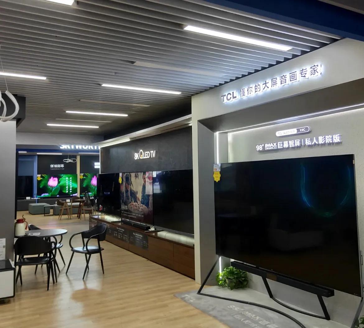They are also 65-inch 4K TVs. Why do some sell for 3,000 and some for ...