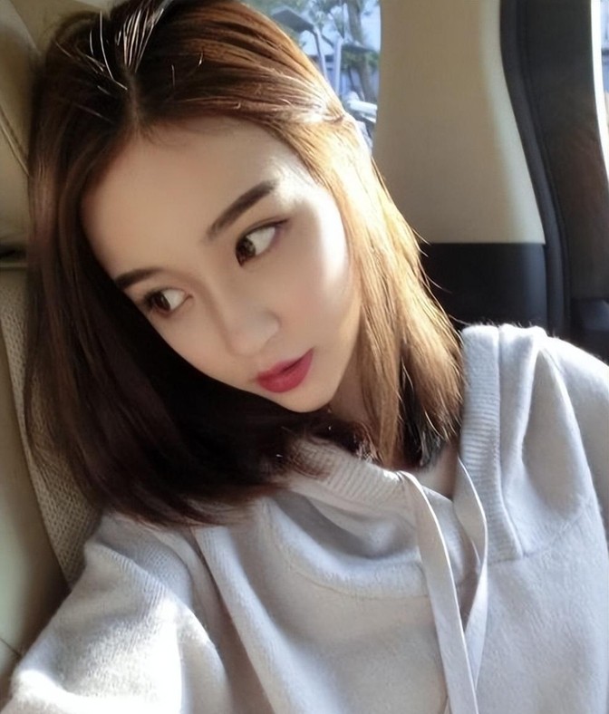 Shocked! The first internet celebrity is suspected of marriage change ...