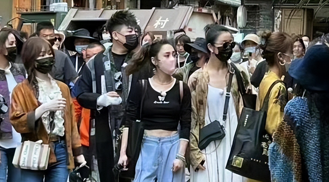 Hu Yanbin was involved in the Li Yifeng turmoil and interacted ...