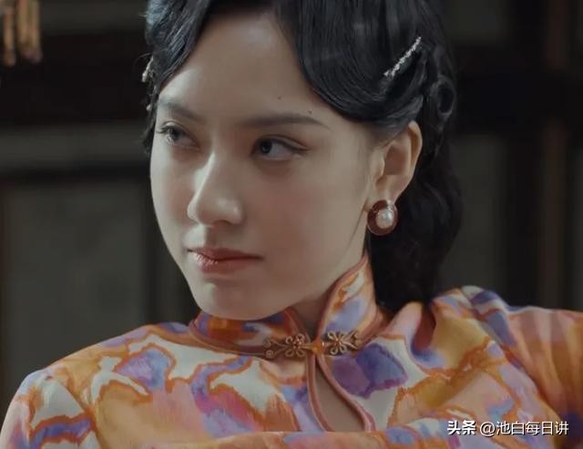 Born as a star girl, Sun Jialing in "Lonely Boat" has a great face and ...