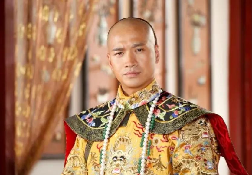 Qianlong's younger brother Hong Zhou had a ridiculous life and even ...