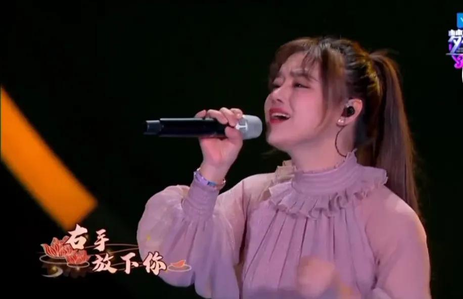 "Our Song 4" Huang Xiaoyun became popular with one show and was ...