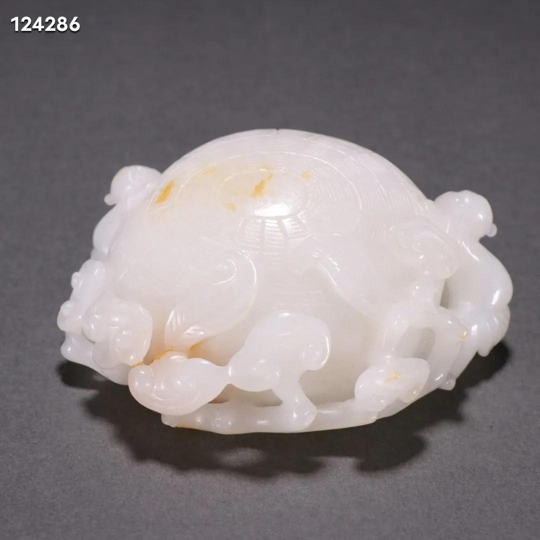 Qing Hehe Boy Ornament. - iNEWS