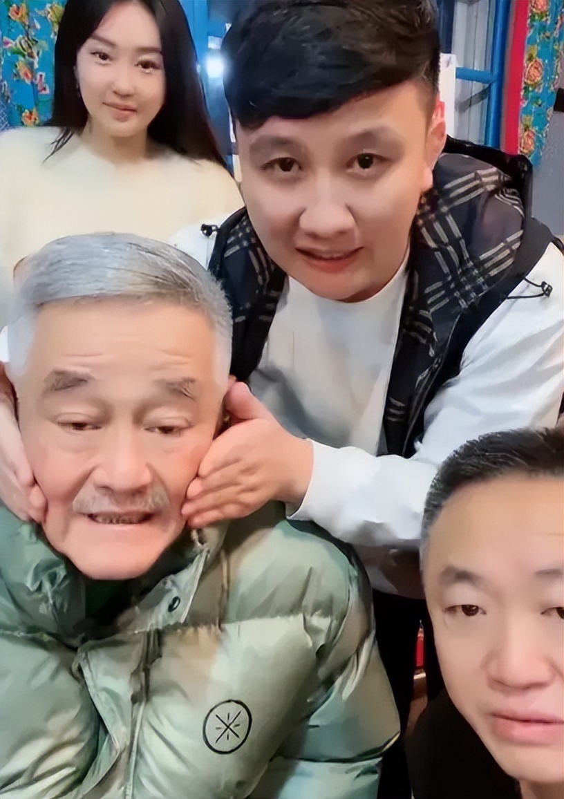 Both are Zhao Benshan's genes, when Ge Shuzhen's daughter is compared ...