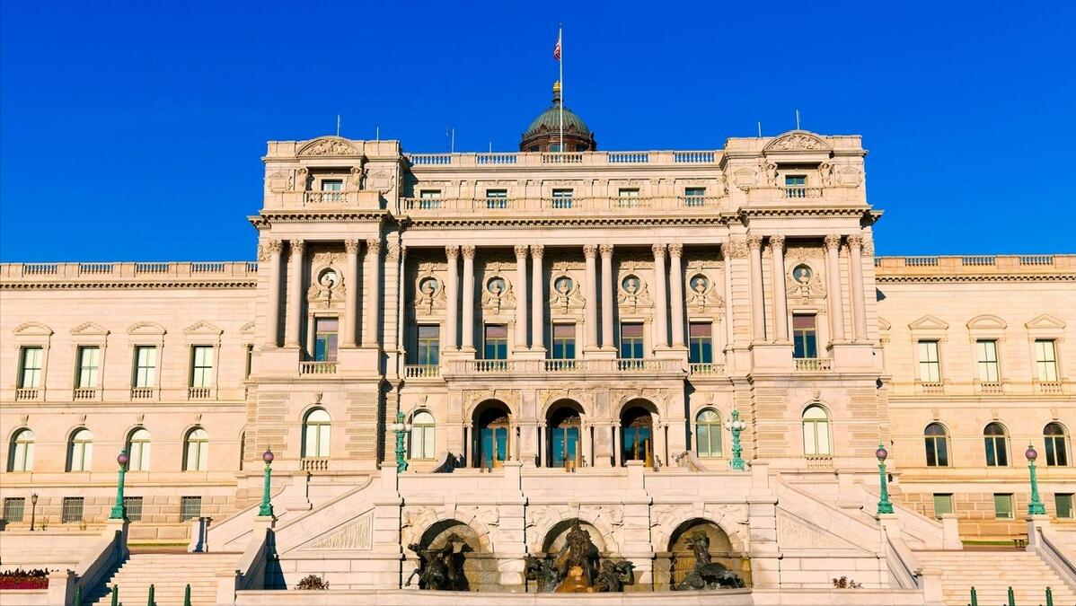 How strong are the three most powerful states in the United States? - iNEWS