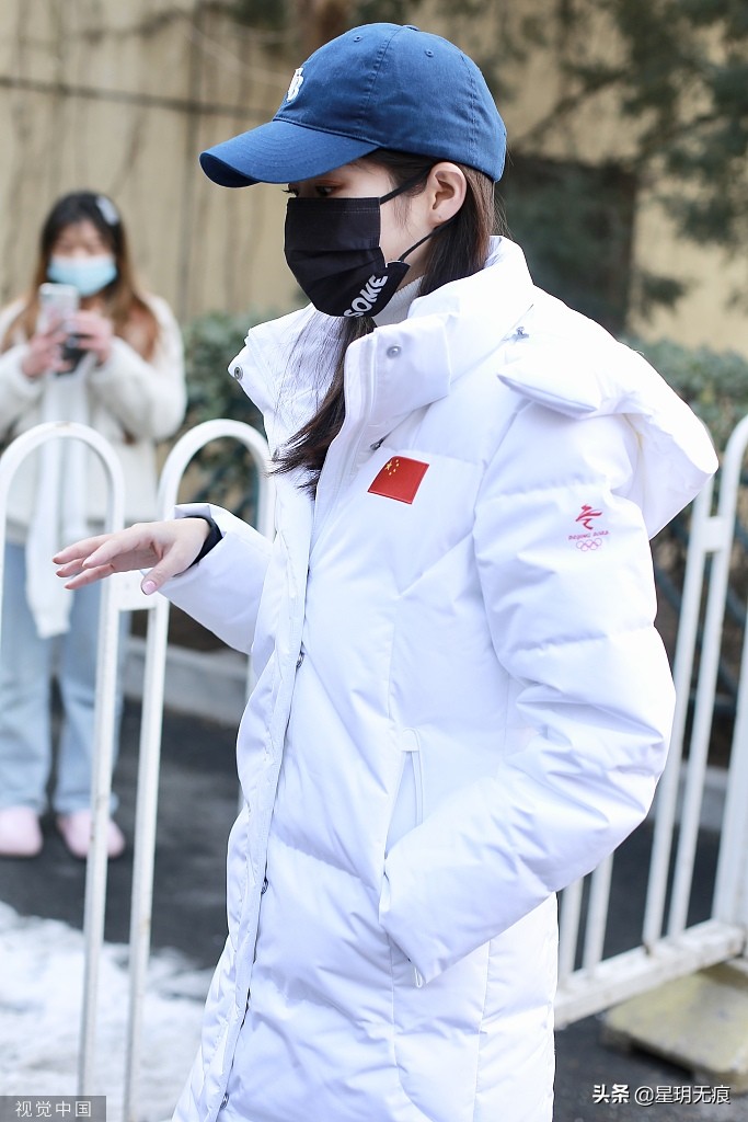 2022 CCTV Spring Festival Gala Third Party Pai Ying Er appeared in a ...