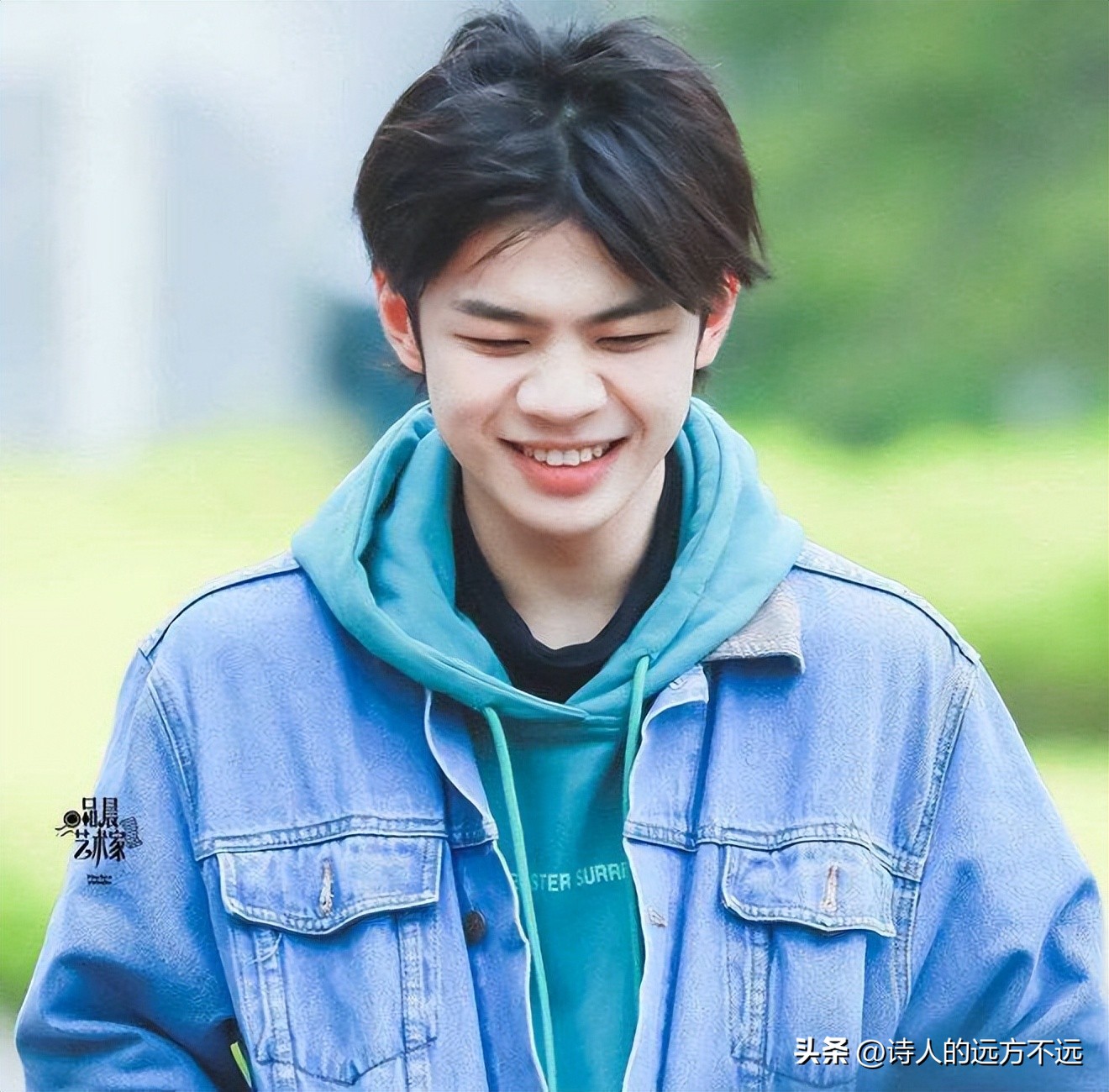 too!Absolutely!!Wang Chenyi and Ye Yin's wonderful "play", the top of Wulong staged swords ...