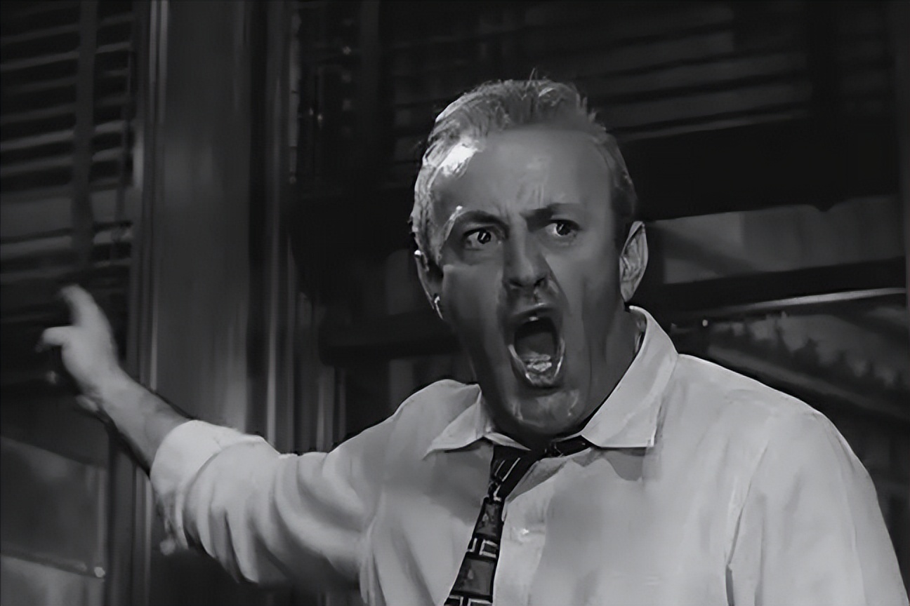 In "12 Angry Men", learn about the jury system in the United States ...