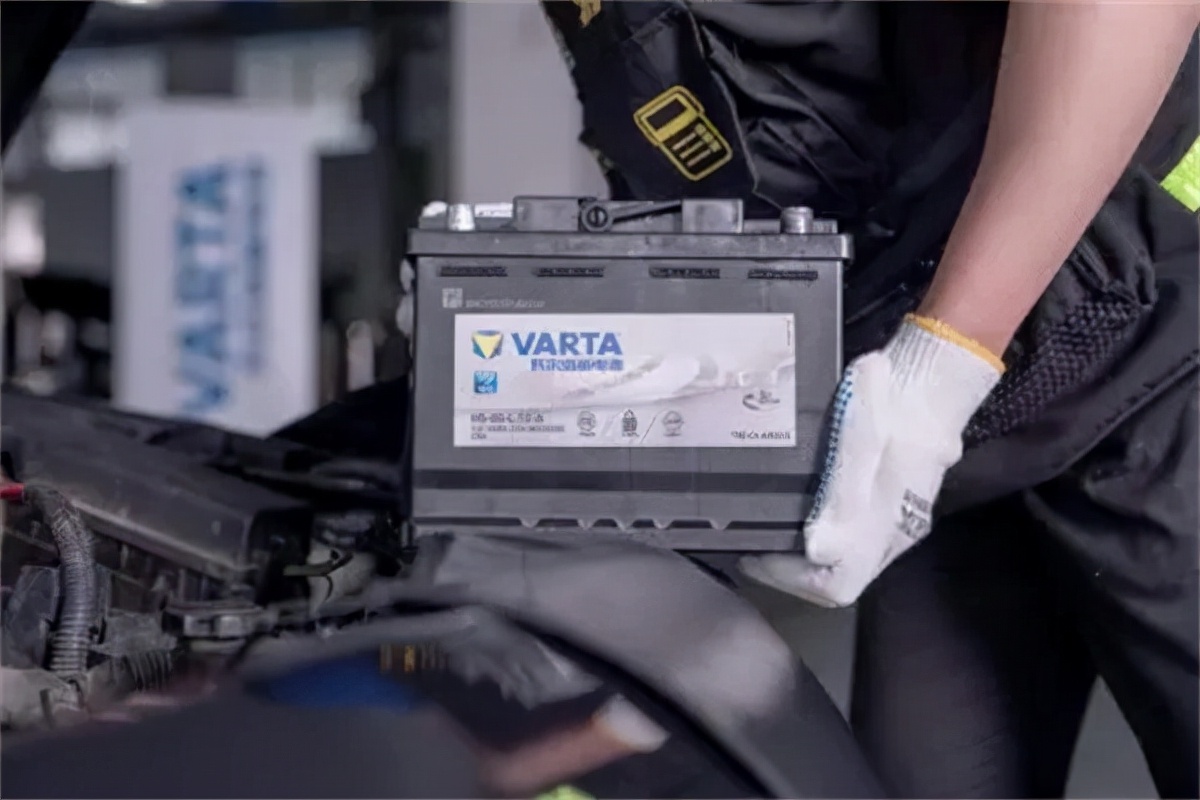 Car companies have equipped "non-fire" batteries, so the spontaneous ...
