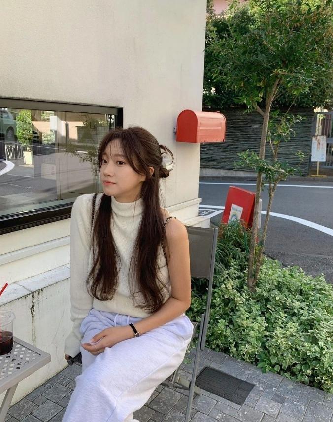 Ins fashion blogger temperament gentle and simple outfit Look - iNEWS