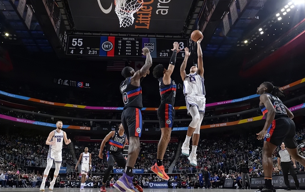 The Kings defeated the Pistons in double figures 122-113 and stabilized ...