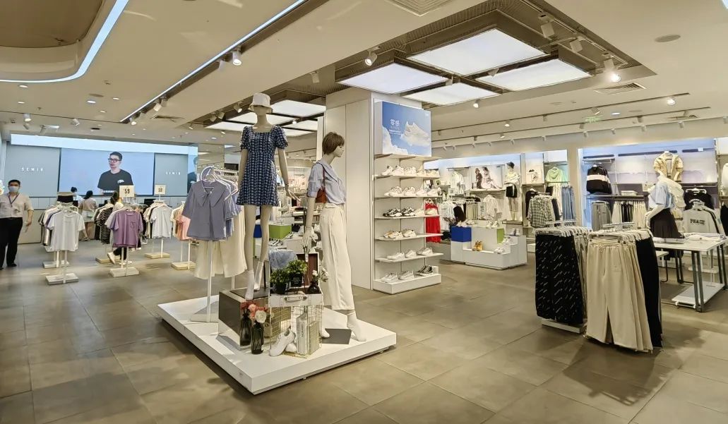 An optimistic consumer environment has led to a high demand for sports ...