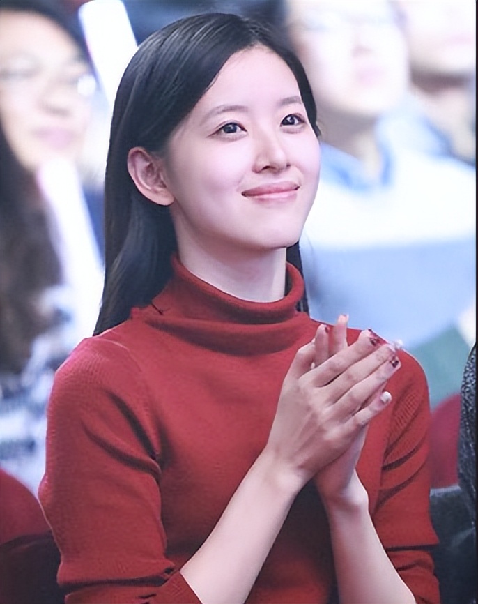 Married to the CEO of Jingdong at the age of 22, and squeezed into the ...