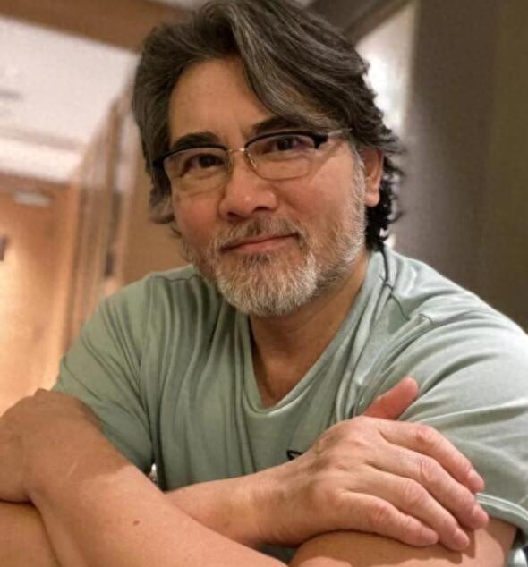 Photos of 20 “uncles” born in the 1960s who are at their peak ...